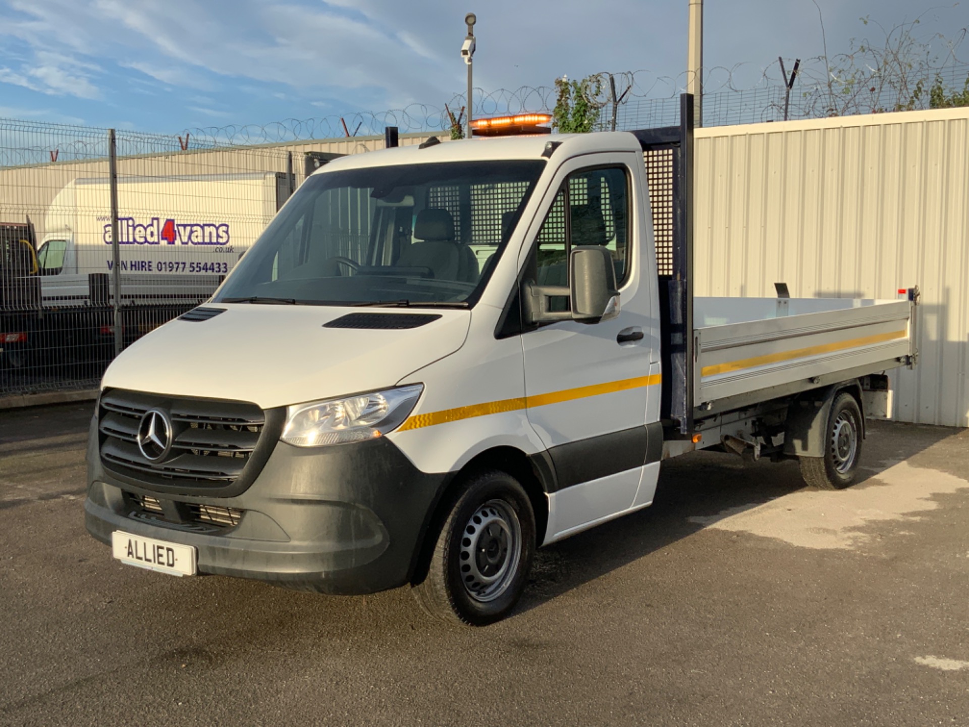 Used MERCEDES SPRINTER SPRINTER 314 CDI MWB ALLOY TIPPER ** LOW LOW ...